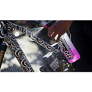 Muc Off Bike Cleaner Concentrate, 1 Liter - Fast-Action, Biodegradable Nano Gel Refill - Mixes with Water to Make Up to 4 liters of Bike Wash