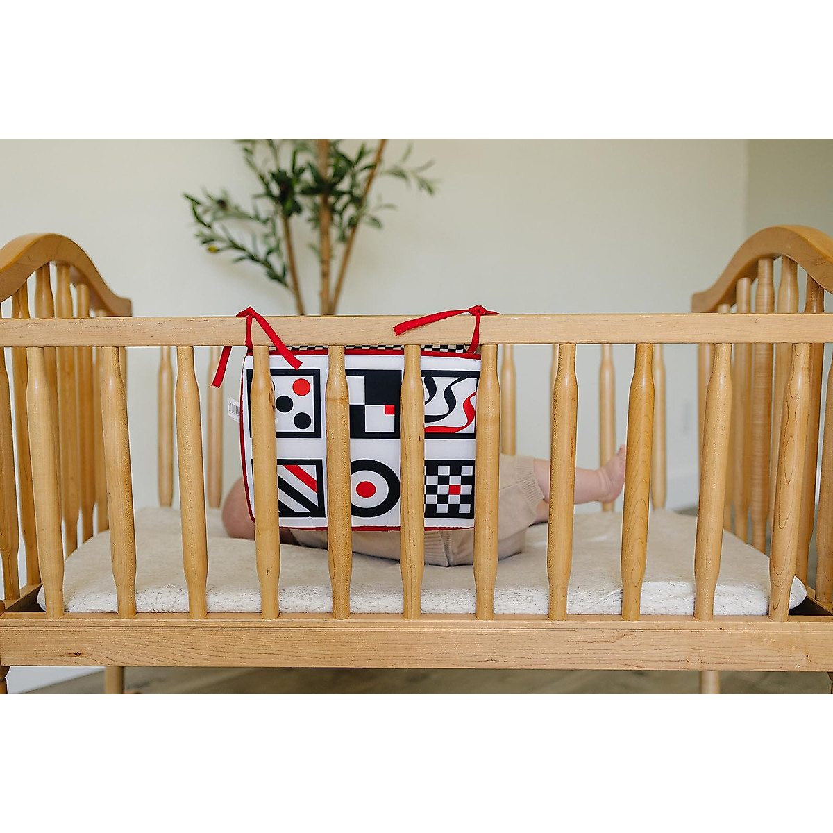 Genius Baby Toys Tummy Time Mirror for Babies 0-6 Months - Double-Sided with High Contrast Images - Baby Floor Mirror Can Be Used in Crib - No Hard Edges - Black White and Red