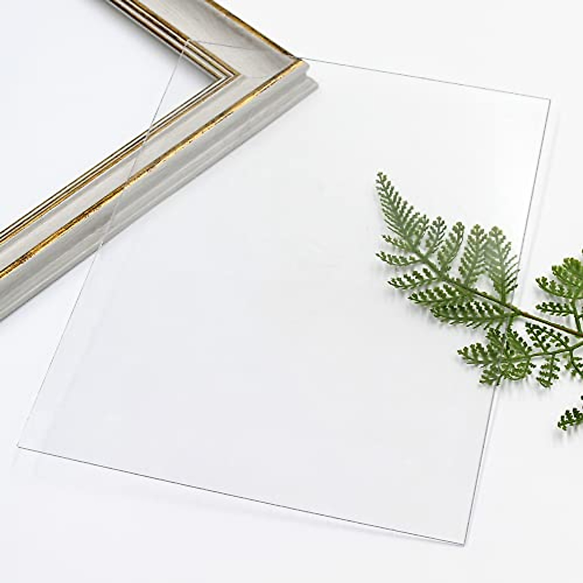 SUMGAR 8x10 Picture Frames Vintage White and Gold Famliy Friends Couple Wedding Decorative Retro Antique Photo Frames for Table Top Display Grandma Daughter Set of 2