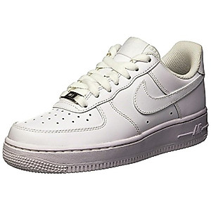 Nike Women' s Air Force 1 ' 07, White, Size 8