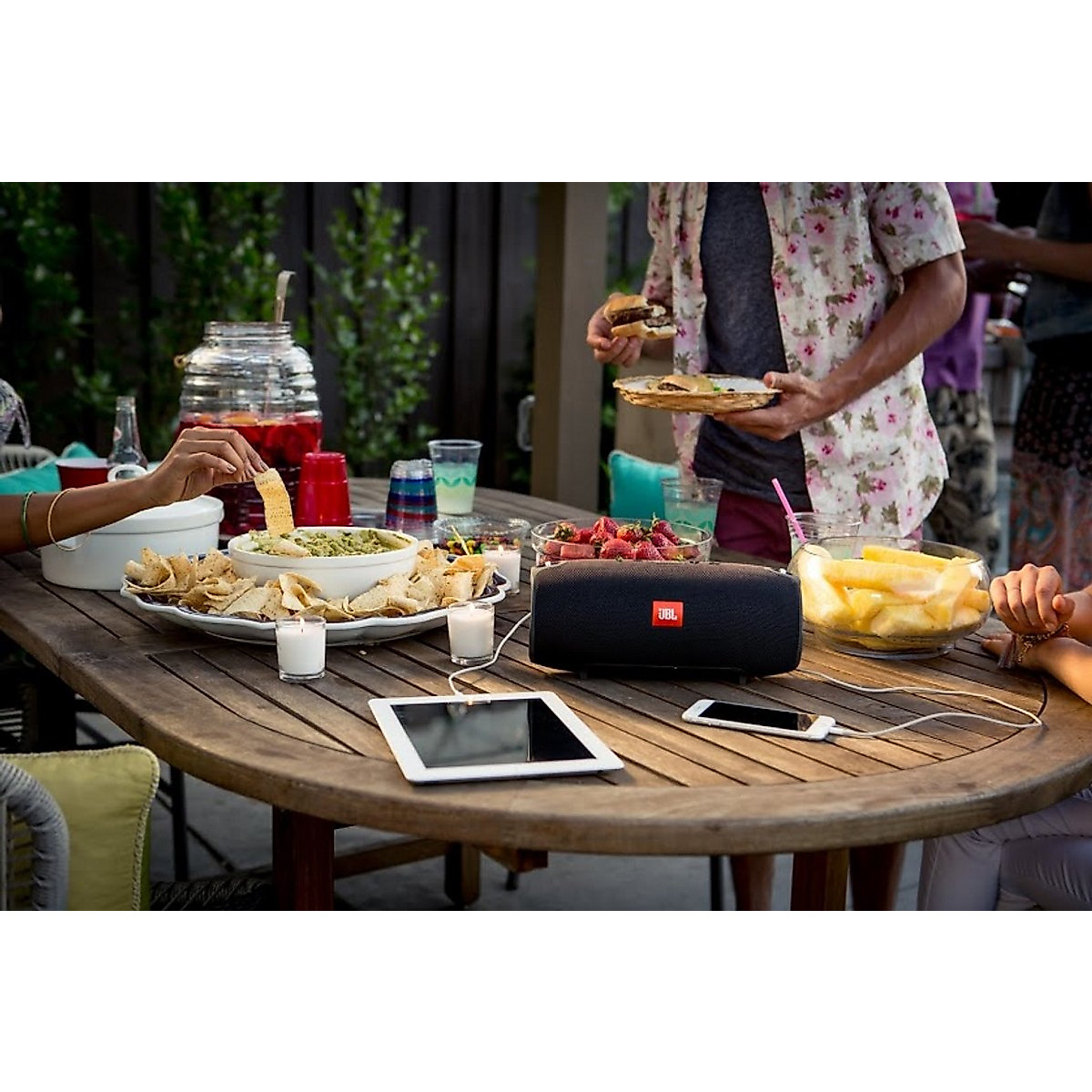 JBL Xtreme Portable Wireless Bluetooth Speaker (Black)