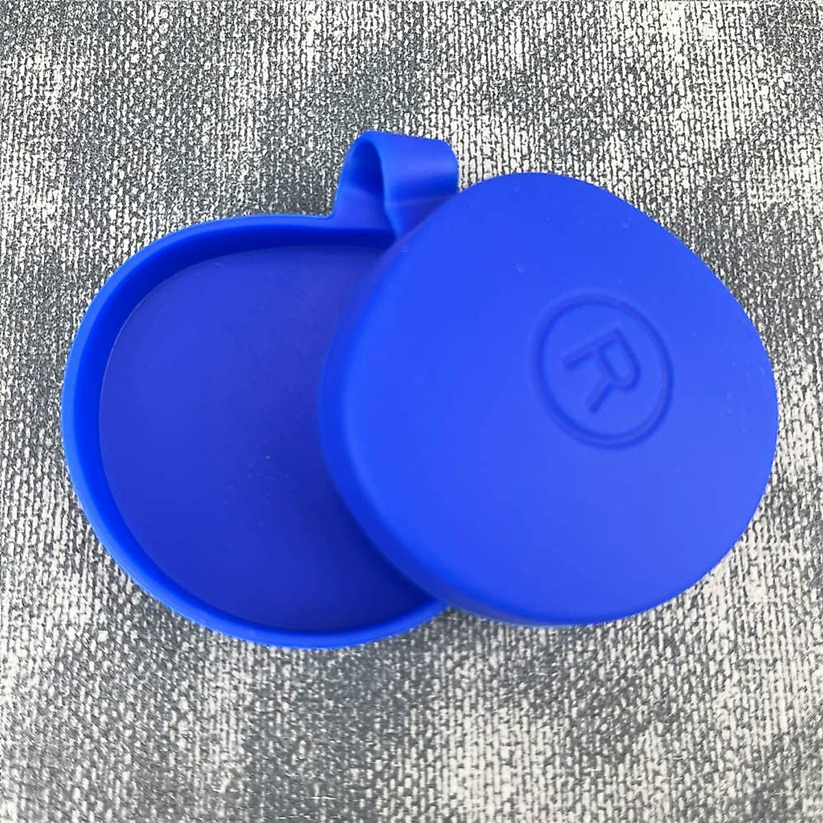 Ytaland VR Lens Cover for Oculus Quest 2 Dust Proof Cover for Oculus Quest 2 Anti-Dust Silicone Lens Protector (Blue)