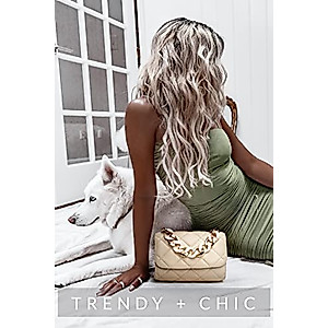 Before & Ever Small Beige Purse - Quilted Sand Crossbody Bag for Women - Gold Chain Clutch Purse Bag for Women - Women's Crossbody Handbag - Vegan Leather Cross Body Hand bag Wallet Purse