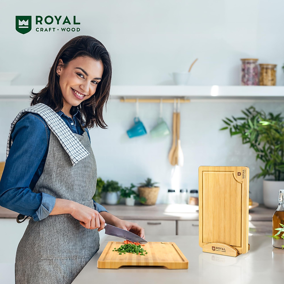 ROYAL CRAFT WOOD Wooden Serving Boards for Kitchen Meal & Cutting-Bamboo Cutting Board Set with Juice Groove Side Handles - Charcuterie & Chopping Butcher Block for Meat-Kitchen Gadgets Gift(2 Pcs)