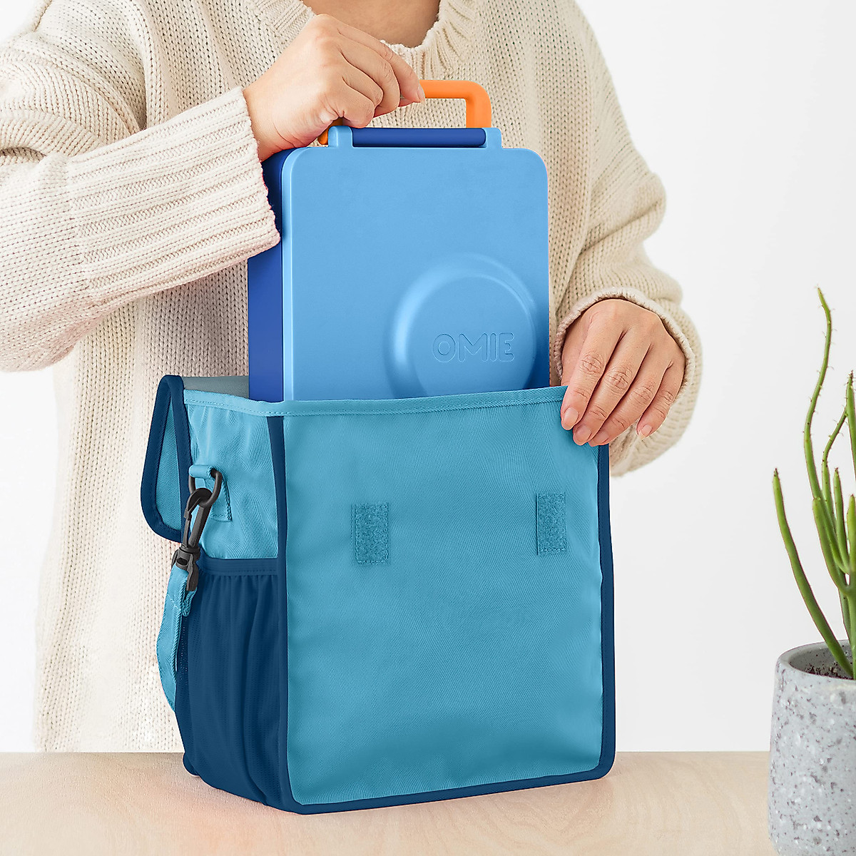 OmieBox Lunch Bag - Washable, Foldable, Durable, WaterResistant Fabric with Interior Pocket and External Bottle Holder.