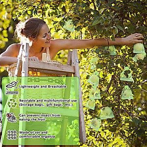 200 Pcs Fruit Protection Bags Fruit Netting Bags with Drawstring Fruit Bags for Fruit Fruit Protect Bags Vegetable Fruit Net Fruit Cover Mesh Bag for Protecting Fruits(Fruit Green,6 x 8 Inch)