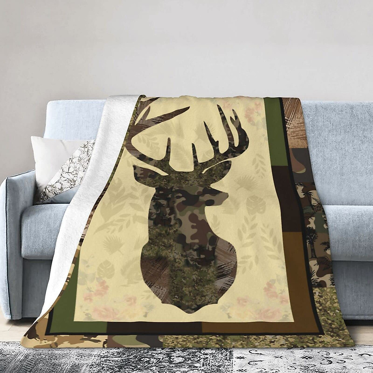 Deer Camouflage Throw Blanket Cozy Plush Camo Hunting Flannel Fleece Ultra Soft Blankets Unisex Lightweight Fuzzy Party Blanket Gifts for Adult Men Bed Couch Sofa Kids 50"x40"
