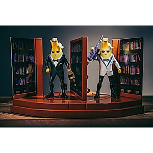 FORTNITE Agent’s Room , Includes 2 (4-inch) Articulated Agent Peely Figures, Playset with Secret Passageway, Legendary Accessories, Weapons, Accessory Storage