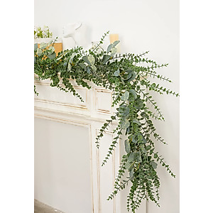 Clycaloor 9 FT Eucalyptus Greenery Garlands for Table, Artificial Long Greenery Garlands, Spring Green Eucalyptus Garland for Wedding, Mantle, Party, Home Decor