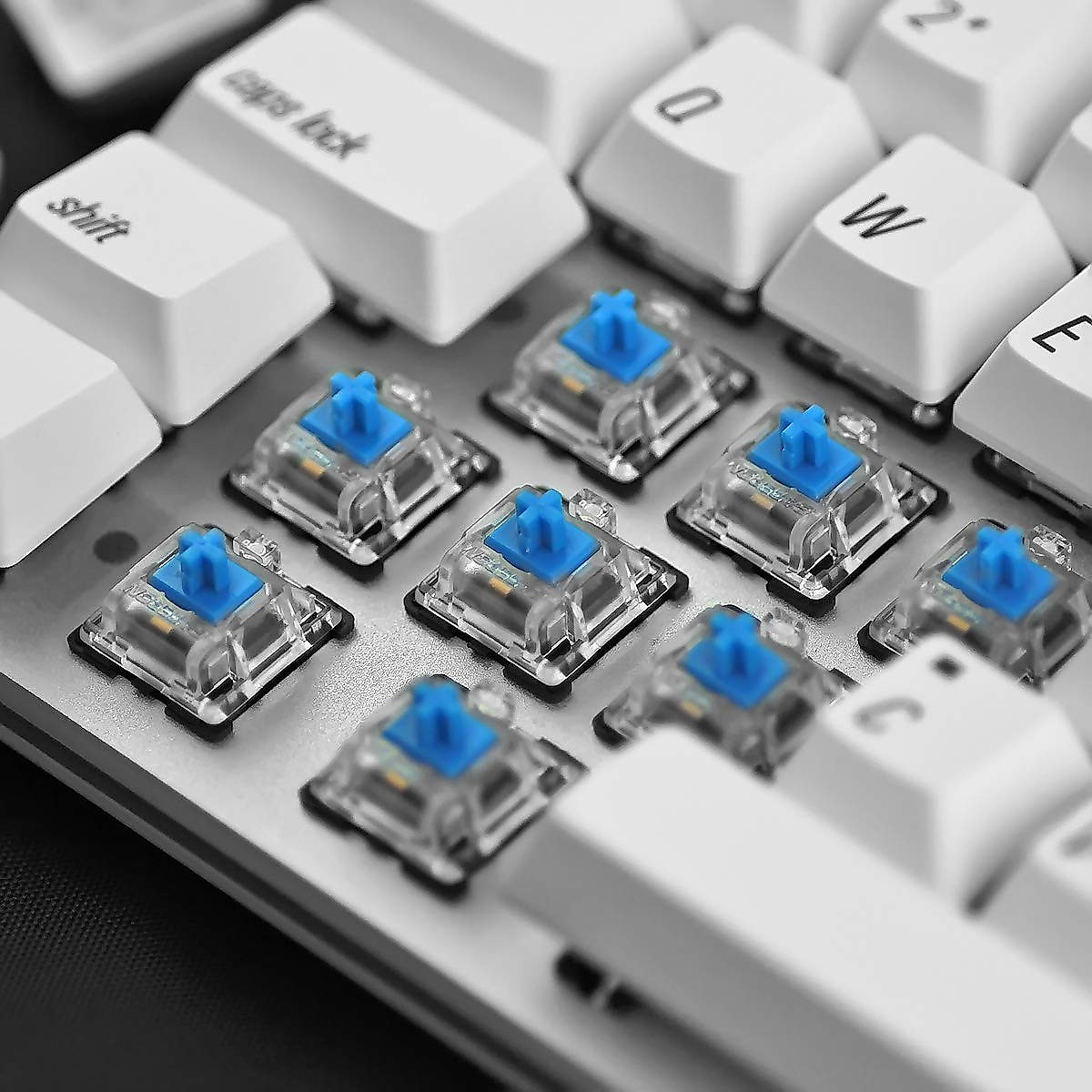 Qisan Mechanical Gaming Keyboard PBT Keycaps Gateron Blue Switch Mini 69 Keys(60%) Wired Keyboard with White Backlit UK QWERTY Layout Gaming Keyboard for Gaming Office