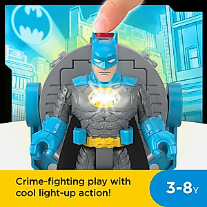 Fisher-Price Imaginext DC Super Friends Batman Toys Bat-Tech Bat-Signal 9-Piece Figure Set for Preschool Pretend Play Kids Ages 3+ Years