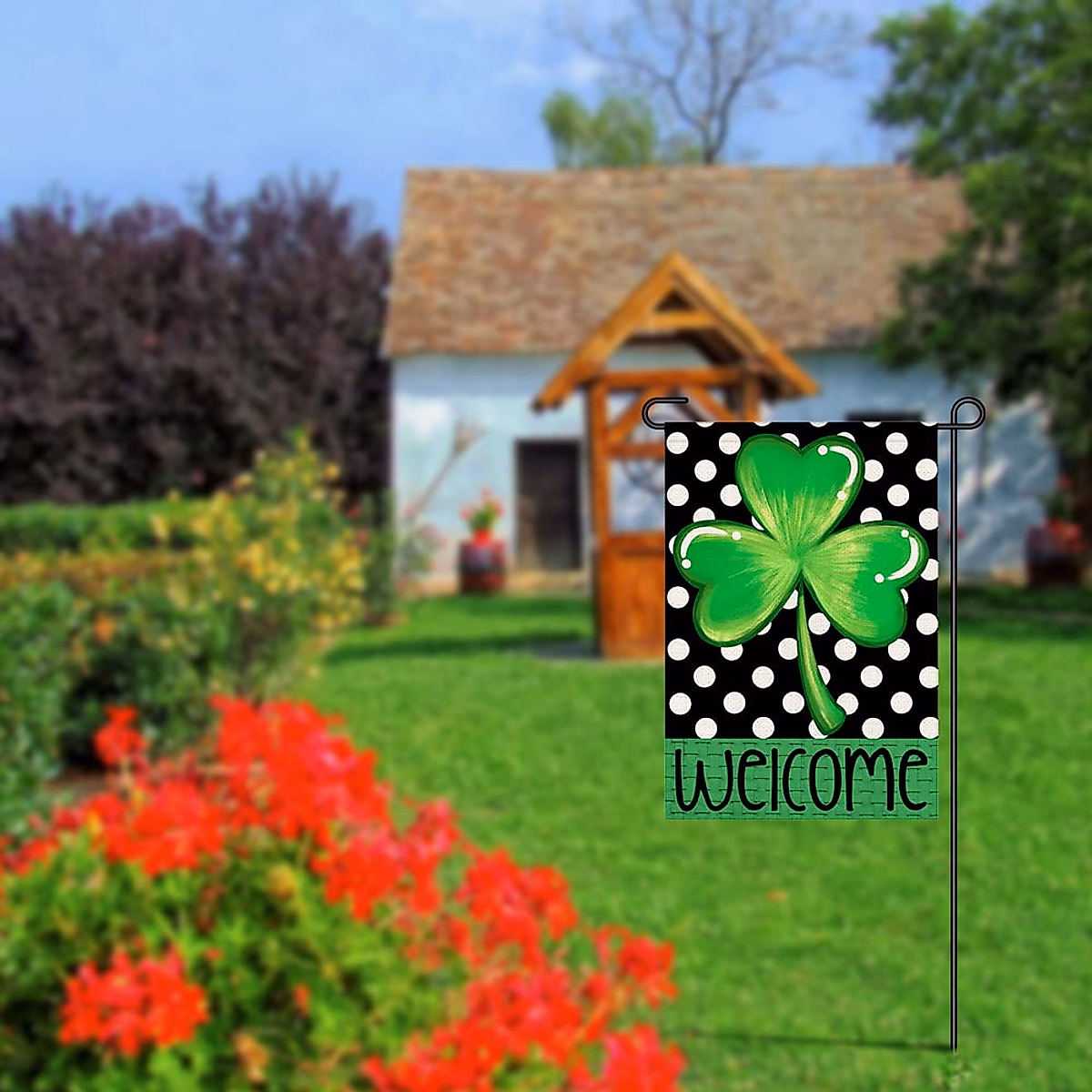 Lucky Shamrock St Patricks Day Garden Flag 12x18 Inch Double Sided Burlap, Welcome Seasonal Sign Small Flag Farmhouse Yard Outdoor Decorations DF189