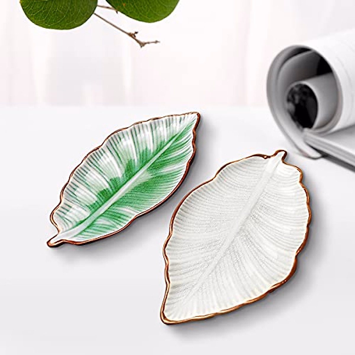 LLDAYU Porcelain Spoon Rest for Kitchen Counter, 7 inches 2 Pieces of white Leaf Shaped Ceramic Spoon holder, Kitchen Utensils, Farmhouse Kitchen Decor and Accessories (Dishwasher Safe）