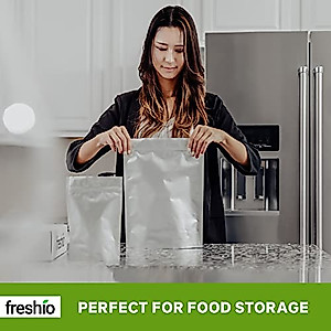 Freshio 10 Mil Extra thick Resealable Mylar Bags for Food Storage - Pack of 100 Mylar bags with oxygen absorbers 300 cc & Labels - 1 Gallon (25 pcs) - 1 Quart (35 pcs) - 1 Pint (40 pcs).