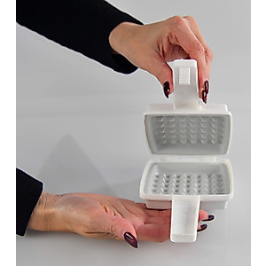 HOME-X Microwavable Classic Square Belgian Waffle Maker