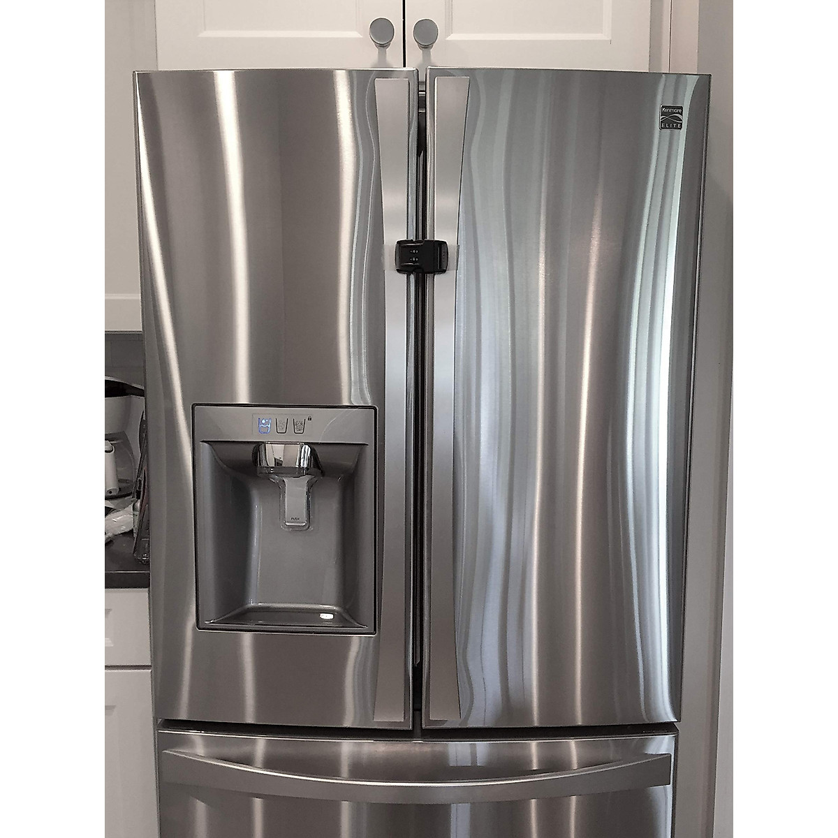 LockingStraps Latch Securing Strap