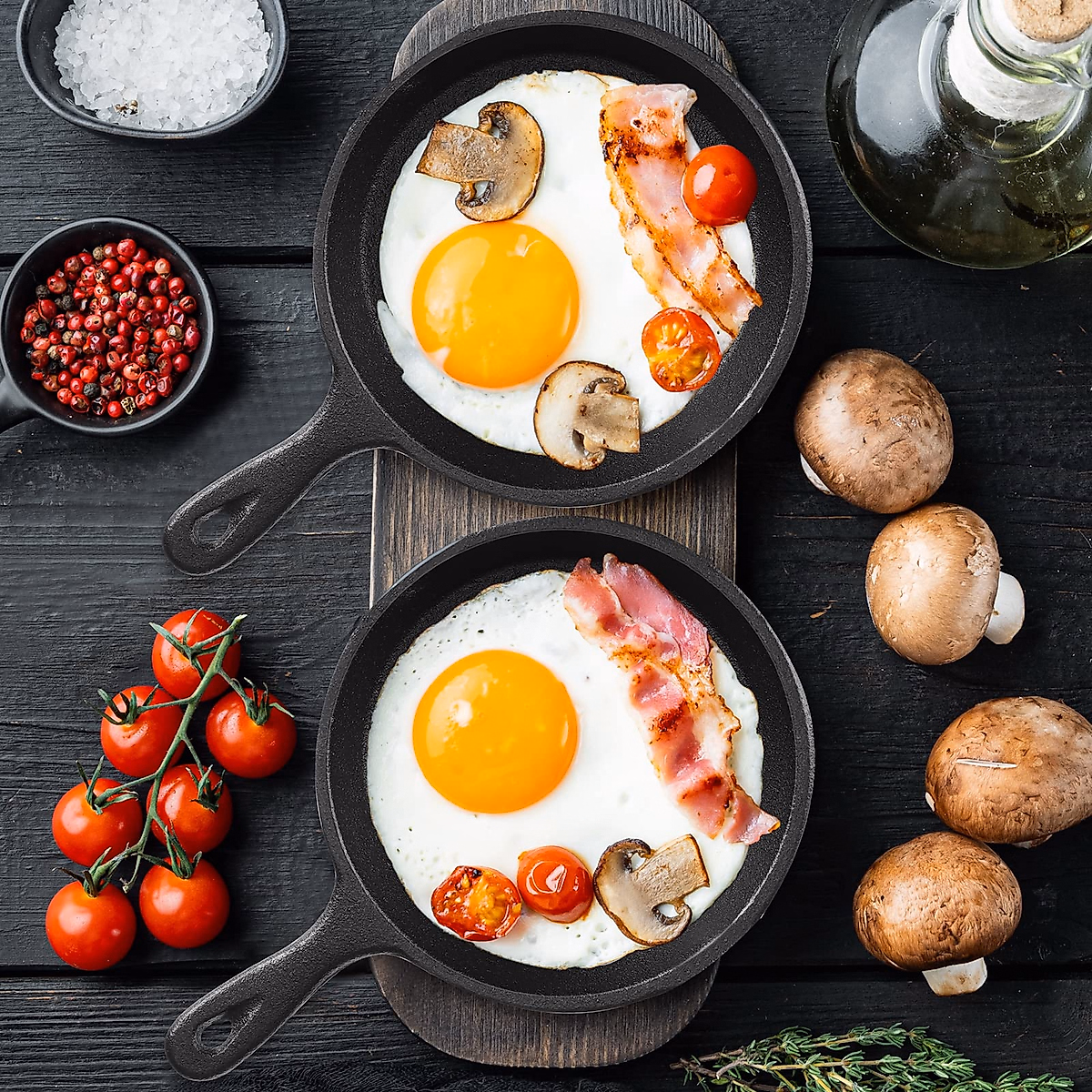 Remerry 4 Inches Cast Iron Skillets Mini Black Iron Nonstick Frying Pan Small Sizzling Plate Egg Pan Cast Iron Pot Bundle with Oil Brush for Indoor and Outdoor Restaurant Kitchen