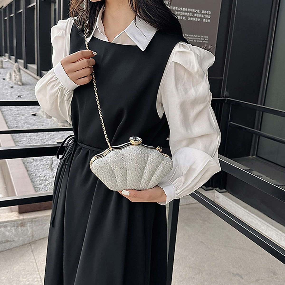 Women Mini Sequins Seashell Evening Clutch Chain Strap Cross-body Bag