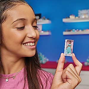 Mini Brands Disney Minis by ZURU Limited Edition 24 Pack with 4 Exclusive Minis, Mystery Collectibles Toys Comes with 24 Minis