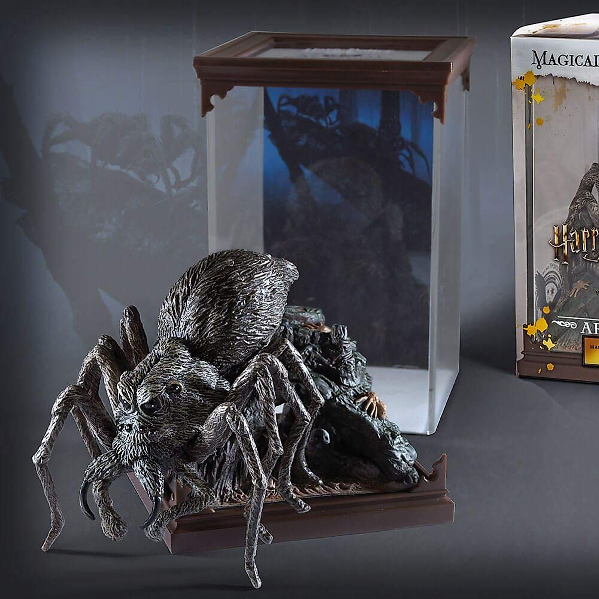 The Noble Collection Harry Potter Magical Creatures No. 16 - Aragog