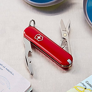 Victorinox Jetsetter Swiss Army Knife, Compact 7 Function Swiss Made Pocket Knife with Scissors, Magnetic Phillips Screwdriver and Key Ring – Red