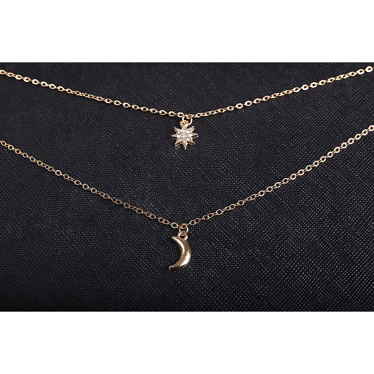 BERYUAN Women Simple Choker Moon Star Choker Necklace Pendant Necklace Trendy Necklace for Women (GOLD)