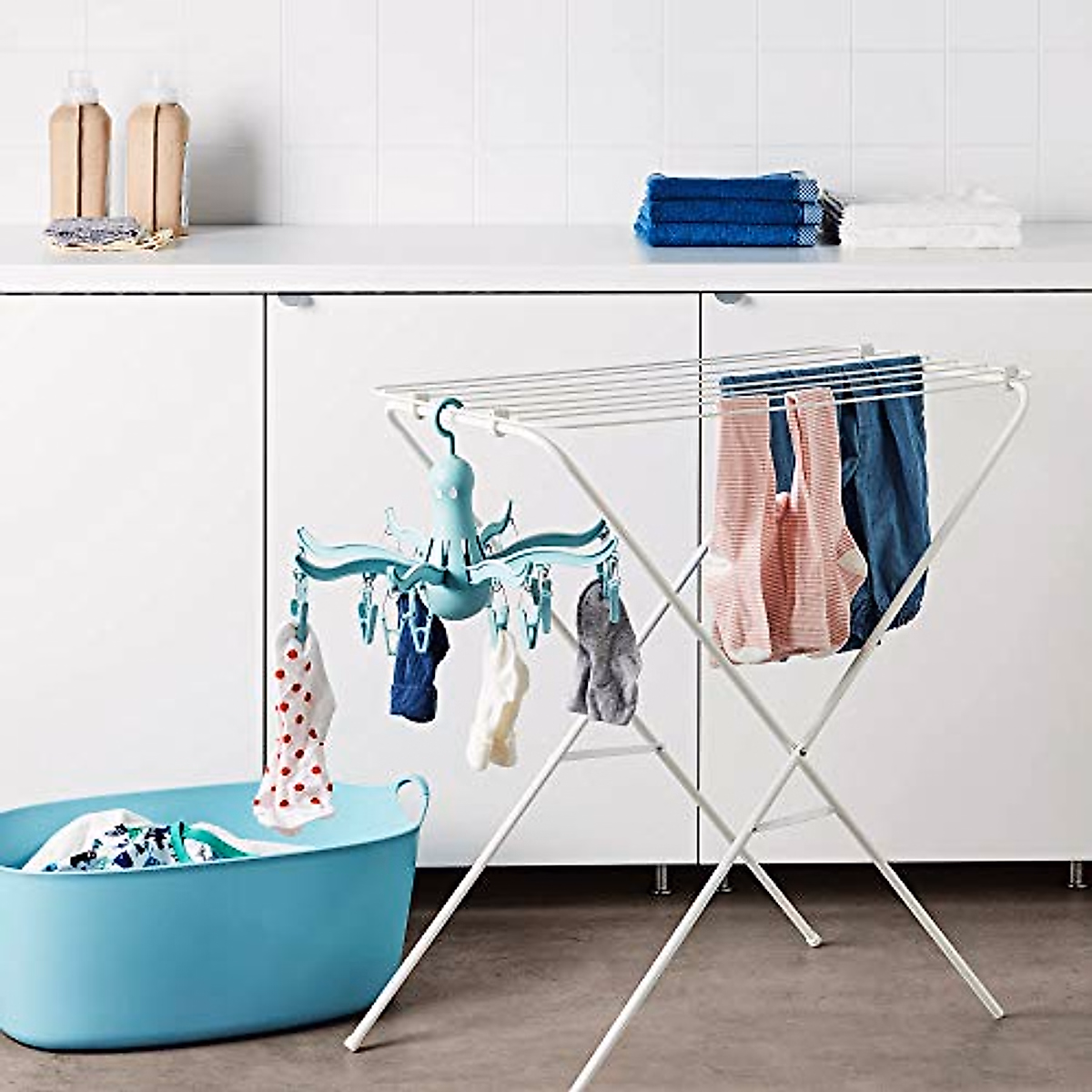 IKEA ASIA PRESSA Hanging Dryer 16 Clothes pegs Turquoise