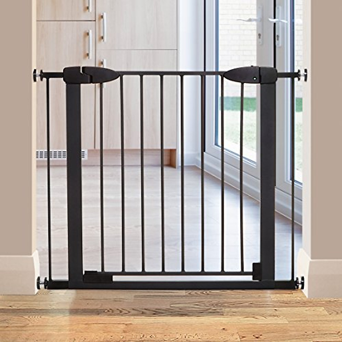 Dreambaby Boston Magnetic Auto Close Security Gate (29.5-38 inches, Black)