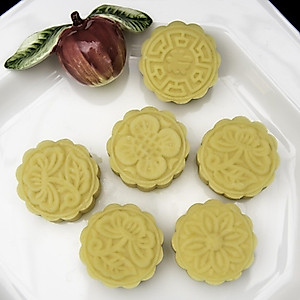 5pcs Wood Pottery Tools Stamps Wooden Clay Pottery Stamps Natural Wood Stamps with Mixed Patterns Patterns Round Pottery Stamps Floral Wooden Printing Stamps for DIY Clay Birthday