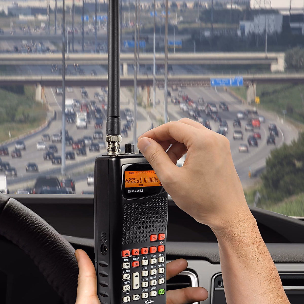 Whistler WS1010 Analog Handheld Scanner (Black) 10.00in. x 4.30in. x 3.20in.