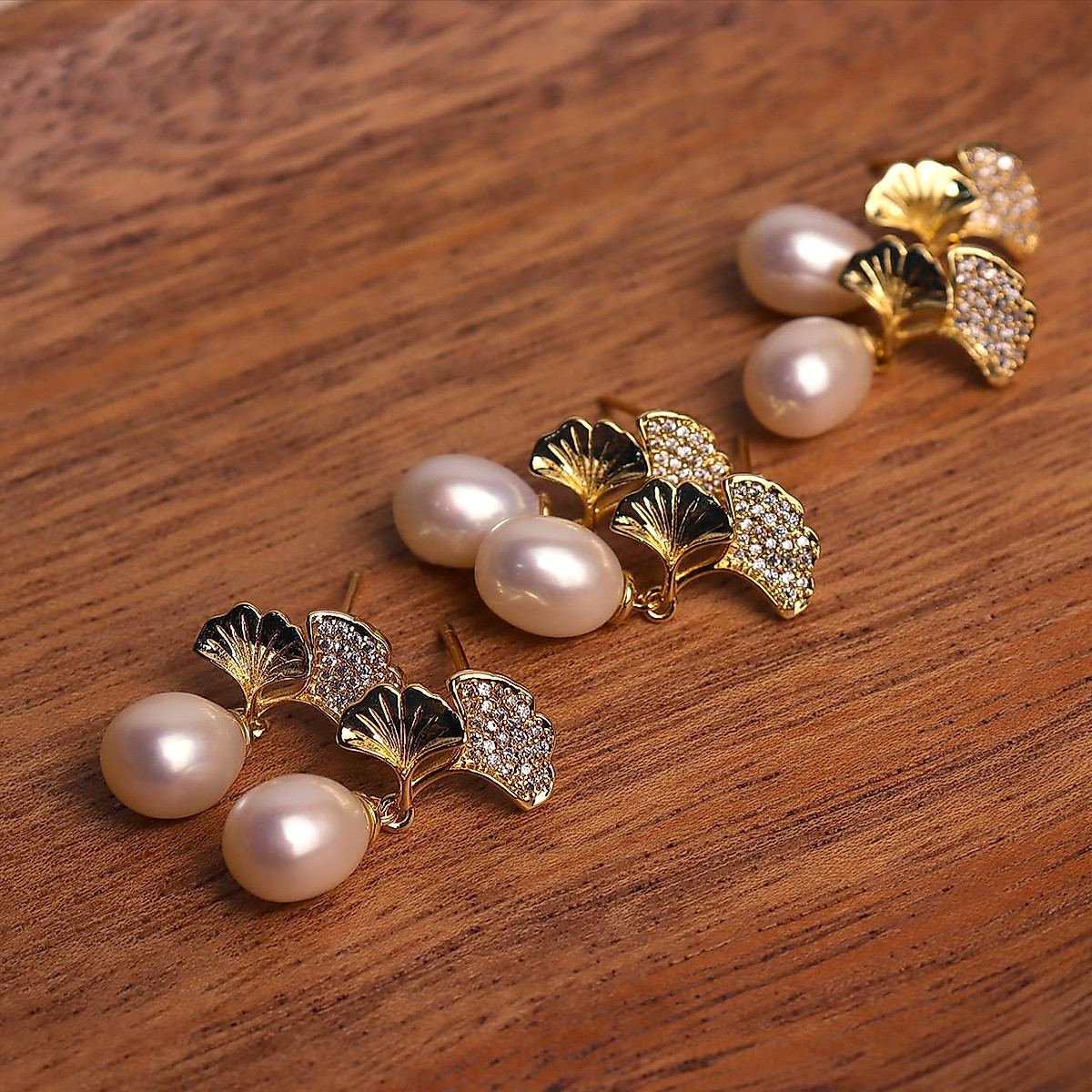 Sonateomber Gold Ginkgo Leaf Pearl Drop Dangle Earrings for Women Cute Freshwater Pearl Teardrop Dangling Hypoallergenic Stud Prom Wedding Bridal Jewelry Gifts