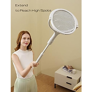 Rotating Head Rechargeable Fly Swatter Electric Fly Swatter Racket Bug Zapper Racket Indoor Bug Zapper Indoor Fly Zapper Repellent Fruit Fly Trap Mosquito Zapper, with a Telescopic Extension