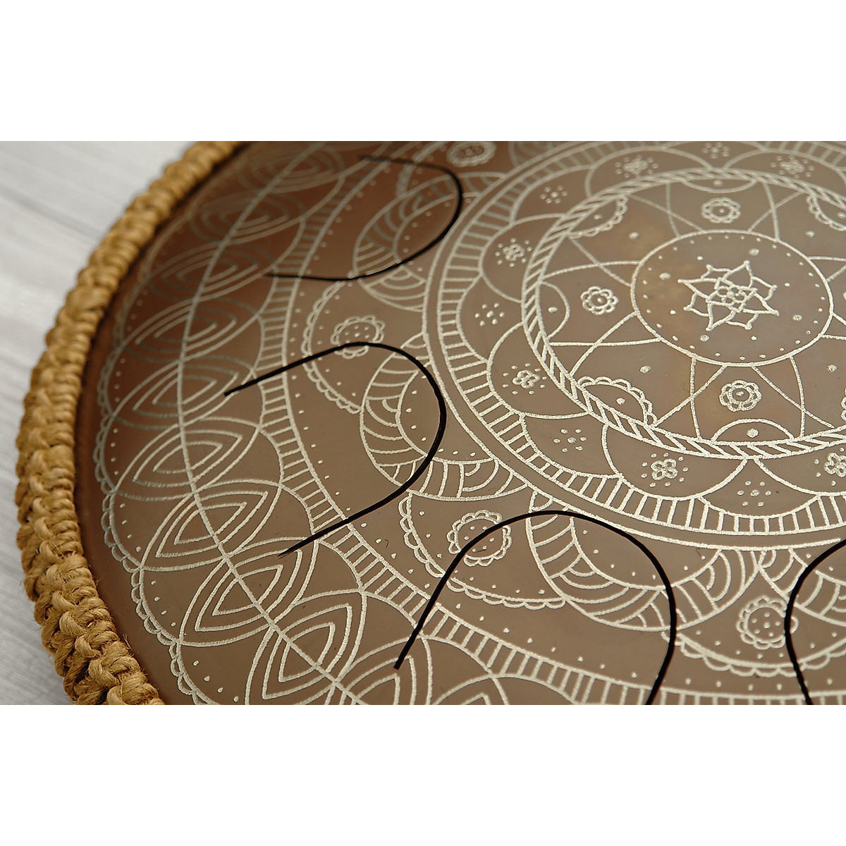 GUDA DRUM Freezbee with Soft Brown Rope Decoration