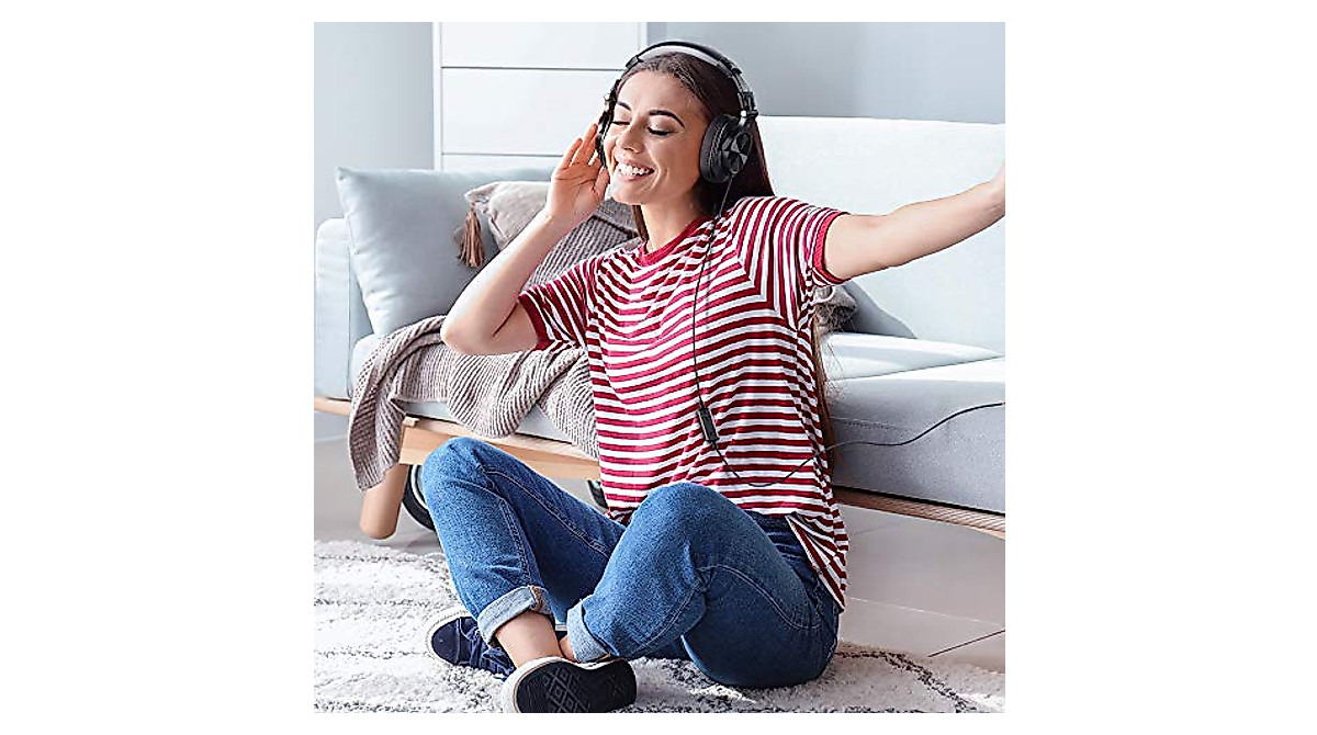OneOdio A71 Wired Gaming Headphones with Microphone & Stereo Sound