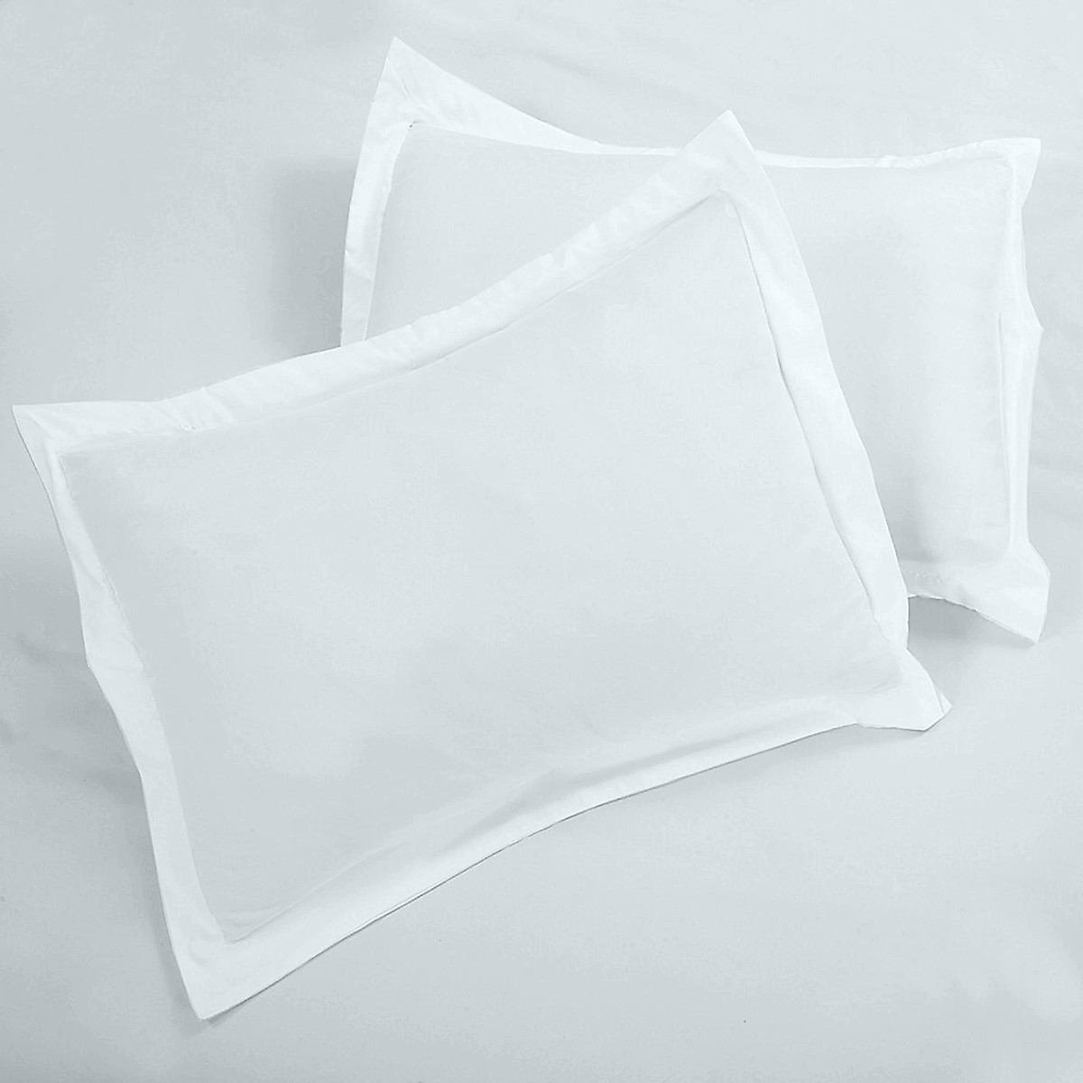 ROYALE LINENS White Duvet Cover Queen Size - 3 Piece Bedding Comforter Covers - Zipper Closure - 1 Queen Duvet Cover 90x90 inches and 2 Pillow Shams - No Comforter Included