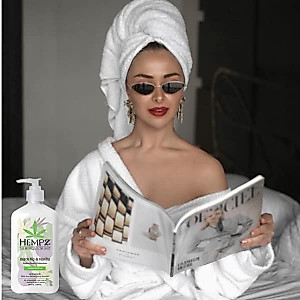 Hempz Black Fig & Vanilla Herbal Body Moisturizer 17 ounces