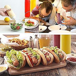 Zddaoole 4 Pack 32oz Plastic Squeeze Bottles,1000ml Condiment Squeeze Bottles with Twist On Cap Lids,Perfect for Ketchup, BBQ, Sauces, Syrup, Condiments, Dressings, Arts and Crafts