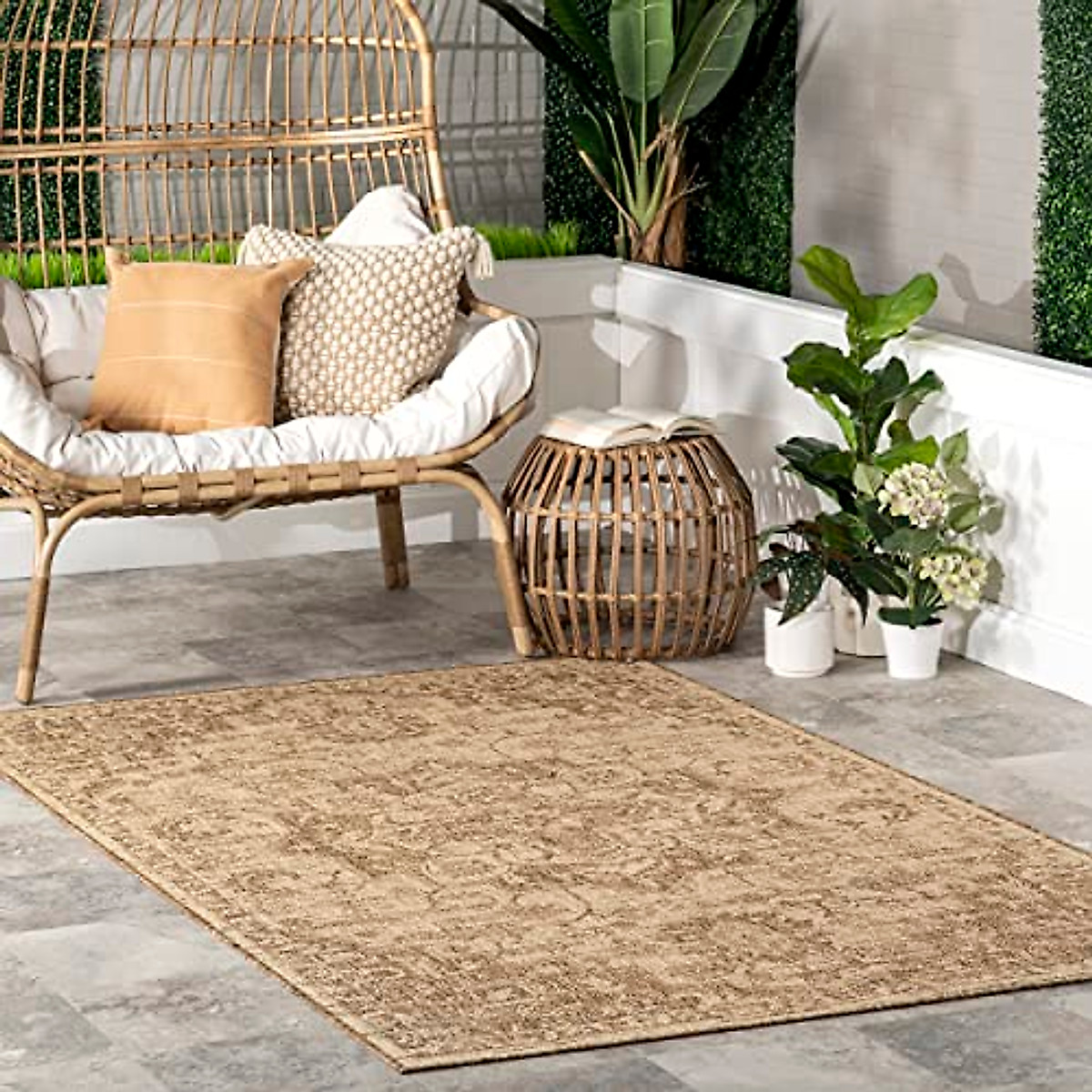 nuLOOM Becki Traditional Medallion Indoor/Outdoor Area Rug, 8' x 10', Beige