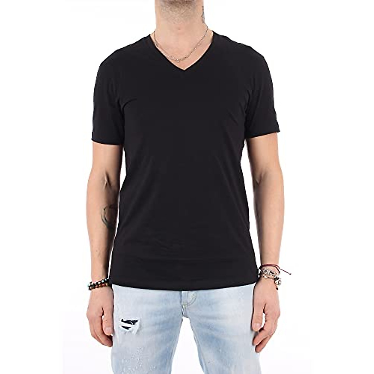 A|X Armani Exchange Men's Basic Pima V Neck Tee, Black, Medium