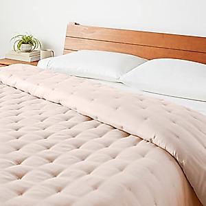 Amazon Aware Recycled Polyester and Cotton Blend Quilt, Twin/Twin XL, Pale Pink