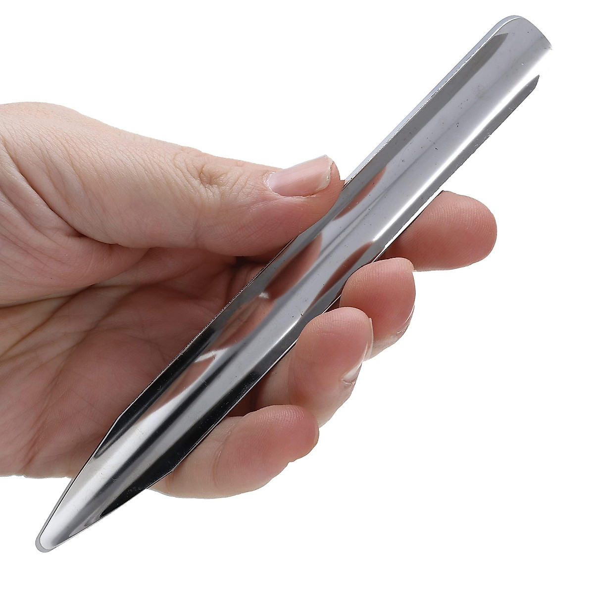 The Beadsmith ScoopEEZ – Scoops Beads with Ease – Curved Metal Tool with Pointed Tip to Pick Up Beads and Guide into Tubes – Great for Cleanup, Storage and Organization