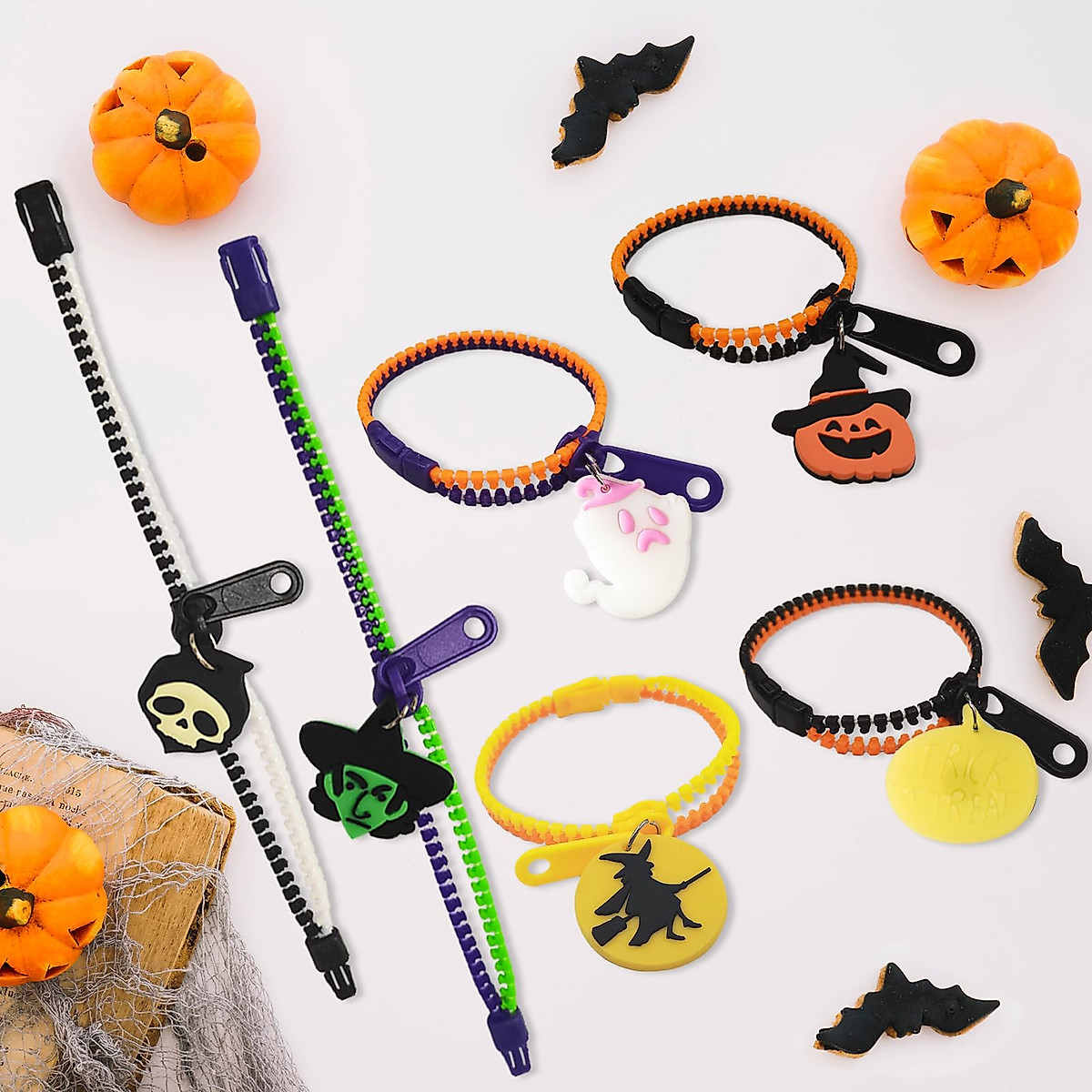 Kids Halloween Party Favors Zipper Bracelets, 28 Pack Glow in the Dark Halloween Zipper Wristbands for Kids Halloween Gifts, Halloween Giveaways, Halloween Goodie Bag Fillers, Kids Halloween Supplies