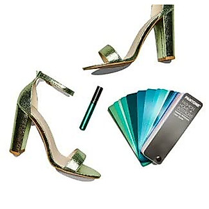 Pantone Skintone Guide with Metallic Shimmers Color Guide