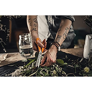 Fiskars 1000815 General Purpose Scissors, Total Length: 21 cm, Quality Steel/Synthetic Material, Classic, one, Orange