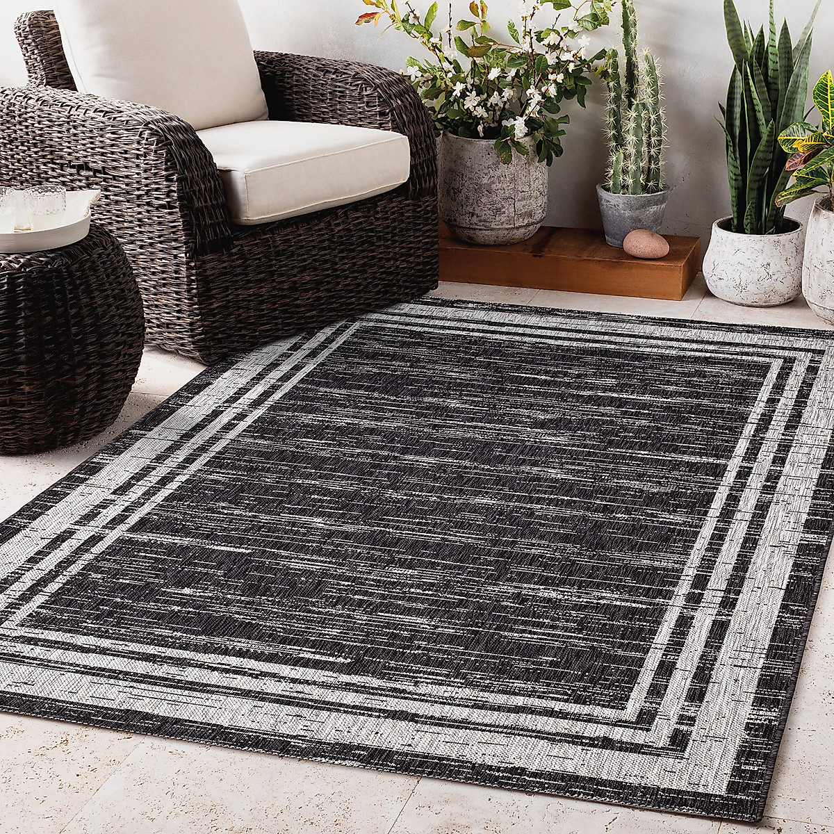 Keen Home Design Modern Outdoor Rug - 8x10 Washable Indoor/Outdoor Rug for Patio, Kitchen, Balcony, Beach, Garden, Deck and Porch. Size: 7'9" x 10'2"