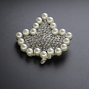 TONGXIN Alpha Kappa A Brooch Pin Sorority Paraphernalia Gift Rhinestone Brooch Sparkling Faux Pearl Brooch Pin(WHITE)