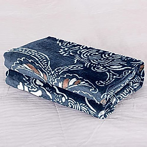 Plush Blanket Throw Blanket Warm Cozy Soft Microfiber Blankets, Japanese Navy Blue Flower Art Rose Vintage