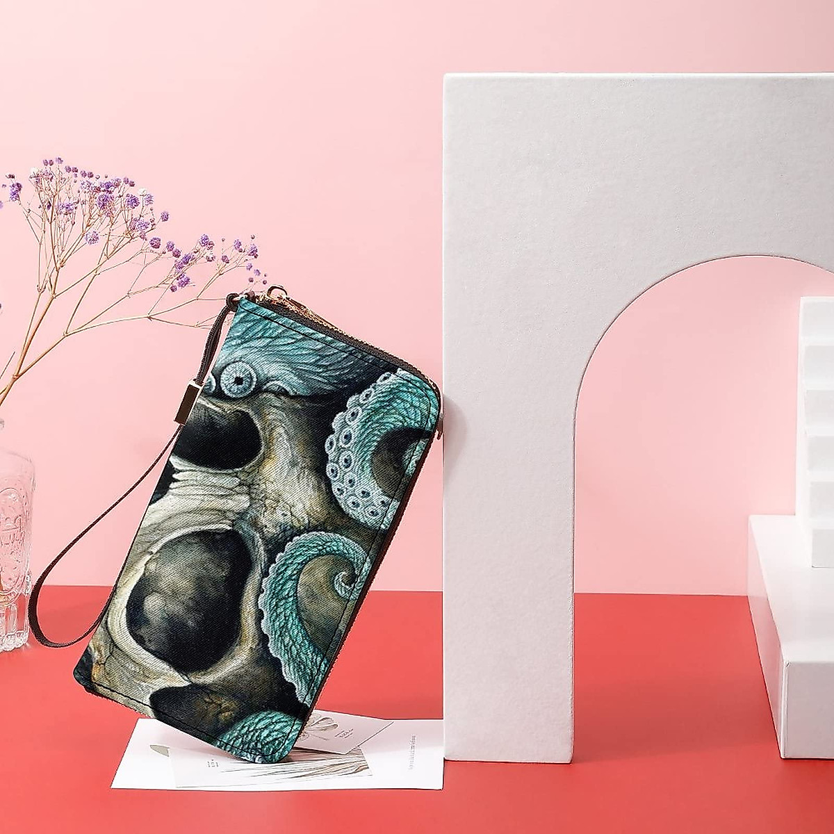 Octopus and Skull Women’s Long Wallet PU Clutch Purse with Wristlet Strap Zipper Mini Handbag