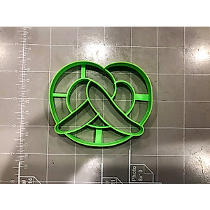 Pretzel Cookie Cutter