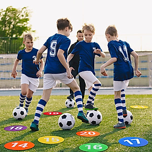 Haull 60 Pcs Spot Markers Floor Spots with Bag Non Slip Vinyl Poly Dots Spots Markers for Gym Floor Basketball Football Soccer Sports Speed Agility Training Gym Dance Classroom Org (Number,9 Inch)